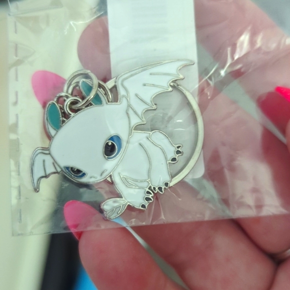 Other | Toothless Girlfriend Key Chain From How To Train Your Dragon ...